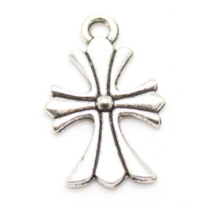 100 Patonce Cross Charm Pendants - Nickel Free Tibetan Silver Alloy ...