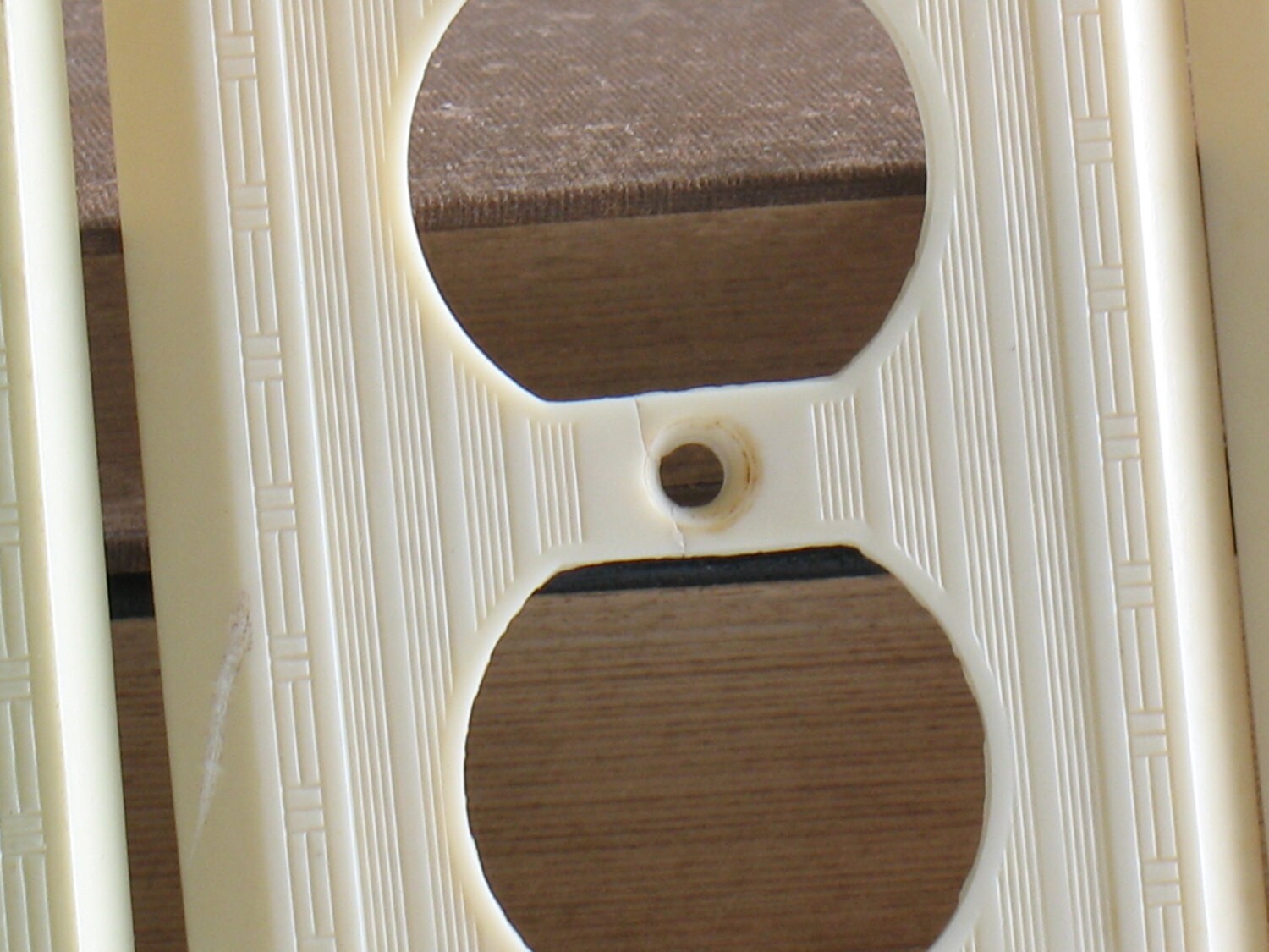 Vintage Bakelite Outlet Plate Covers / Ivory Cream Art Deco Duplex ...