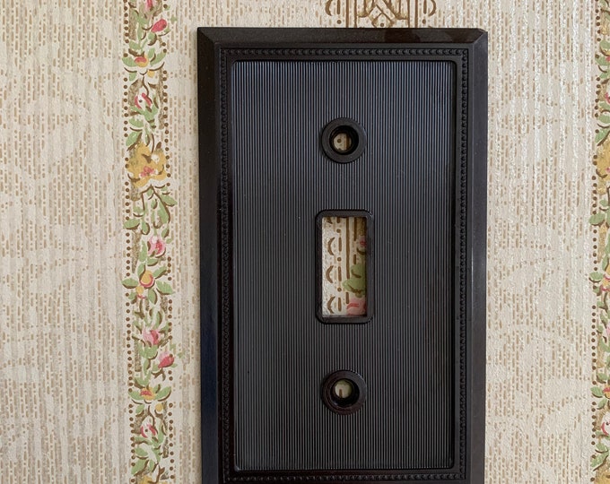 Vintage Bakelite Switch Plate Covers / Ivory Cream Art Deco Double ...