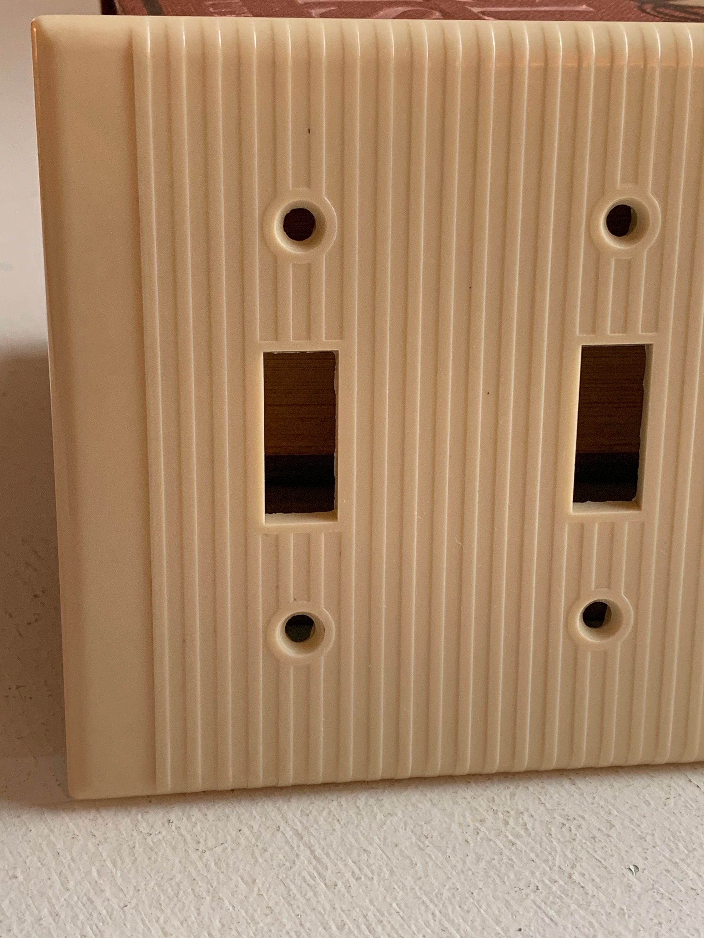 Vintage Bakelite Switch Plate Covers / Ivory Cream Art Deco Quadruple ...