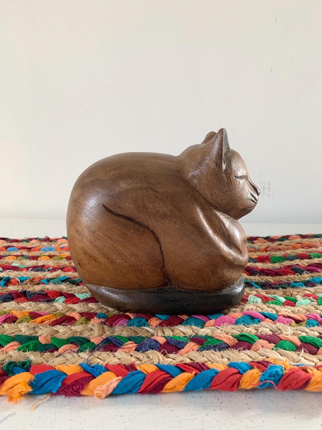 Vintage Carved Wooden Cat Figurine / Wood Cat Sculpture / Kitty Loaf ...