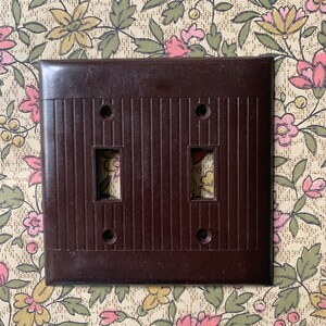 Vintage Bakelite Switch Plate Covers / Bullnose Ribbed Brown Art Deco ...