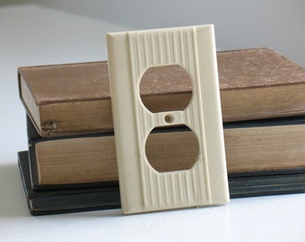Vintage Bakelite Switch Plate Covers / Ivory Cream Art Deco - Etsy