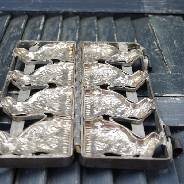 Vintage Bunny Molds - Etsy