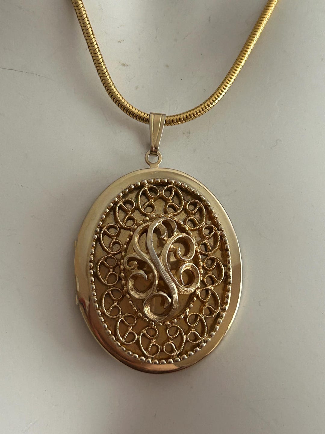 Gold Locket-vintage Locket-photo Memorial Jewelry Keepsake-gift for Her ...