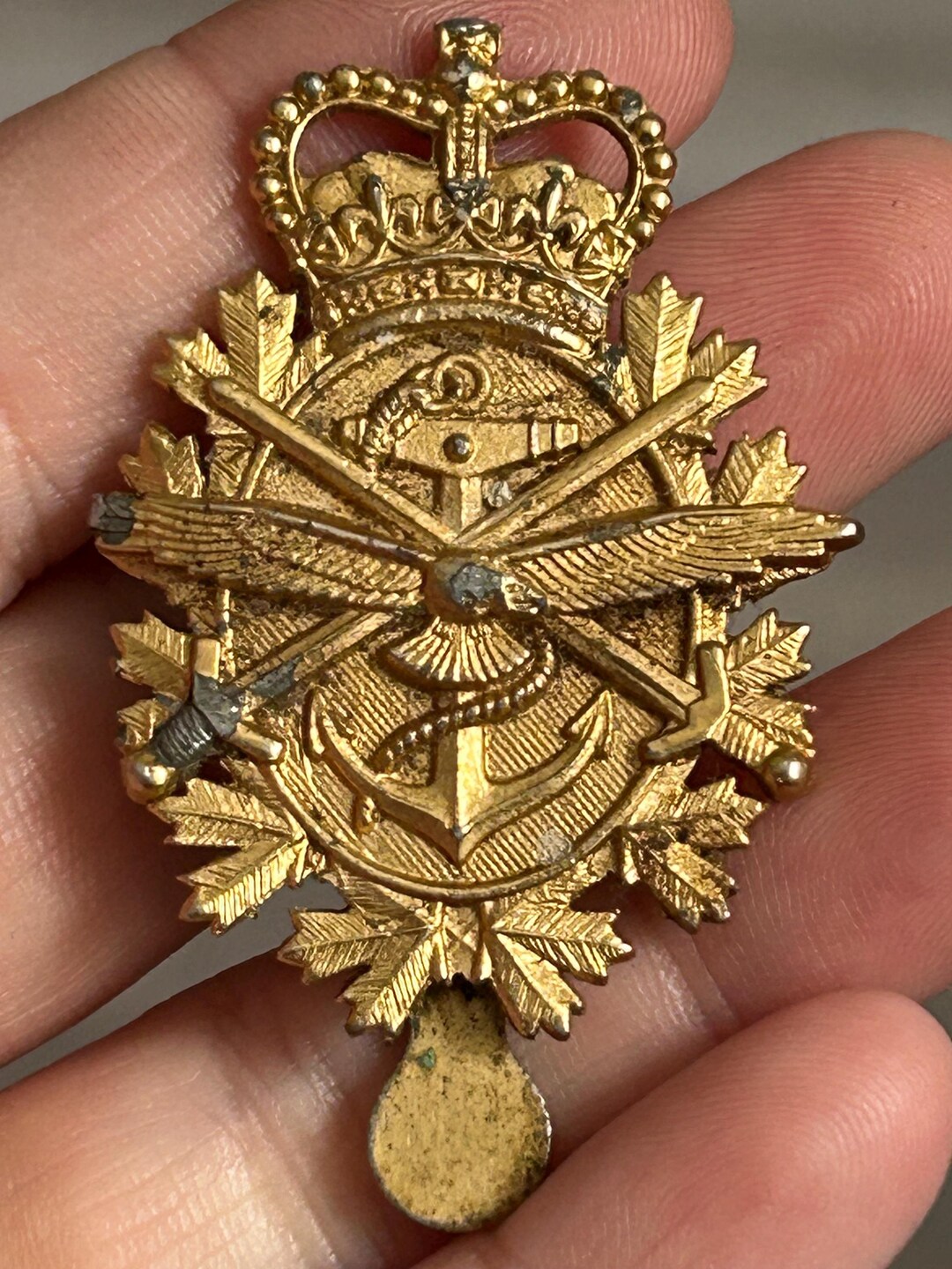 MILITARY SOLDIER Pin, Gold Pin, Vintage Pin, Canadian Corps, Gift for ...