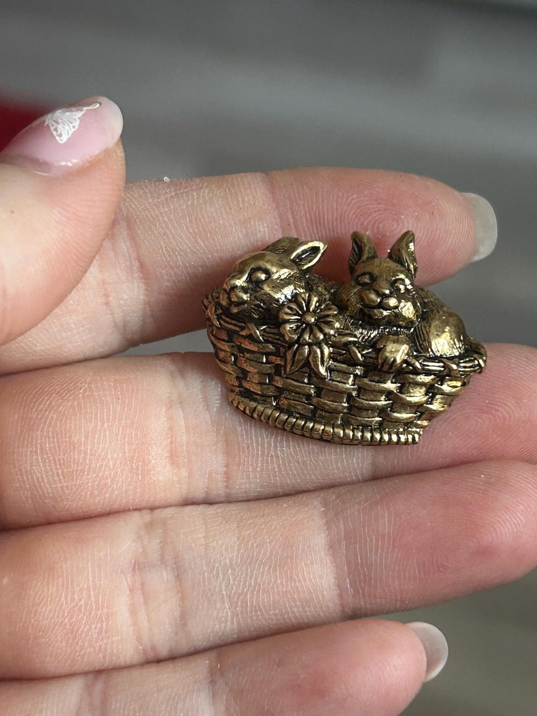 Vintage 1983 Easter Bunny Pin: Rabbits in Basket Hallmark - Etsy