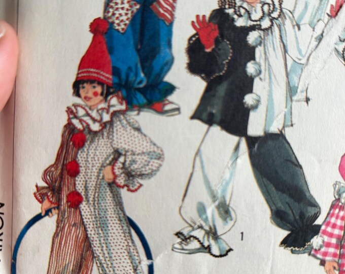 Vintage Halloween Costume Sewing Patterns Simplicity 7649 Clown Easy ...