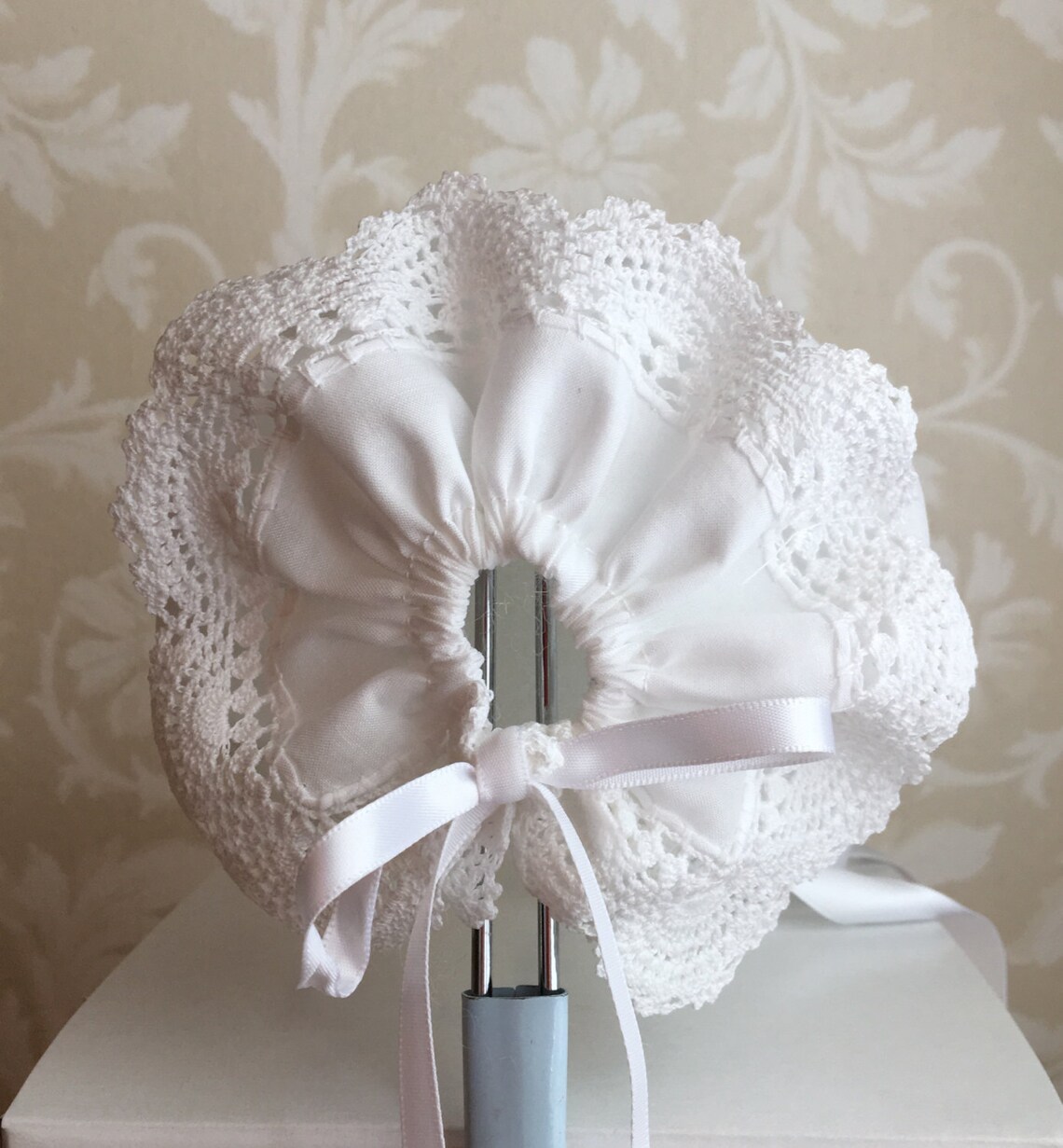 Harper W/o Pearls Handkerchief Bonnet - Etsy