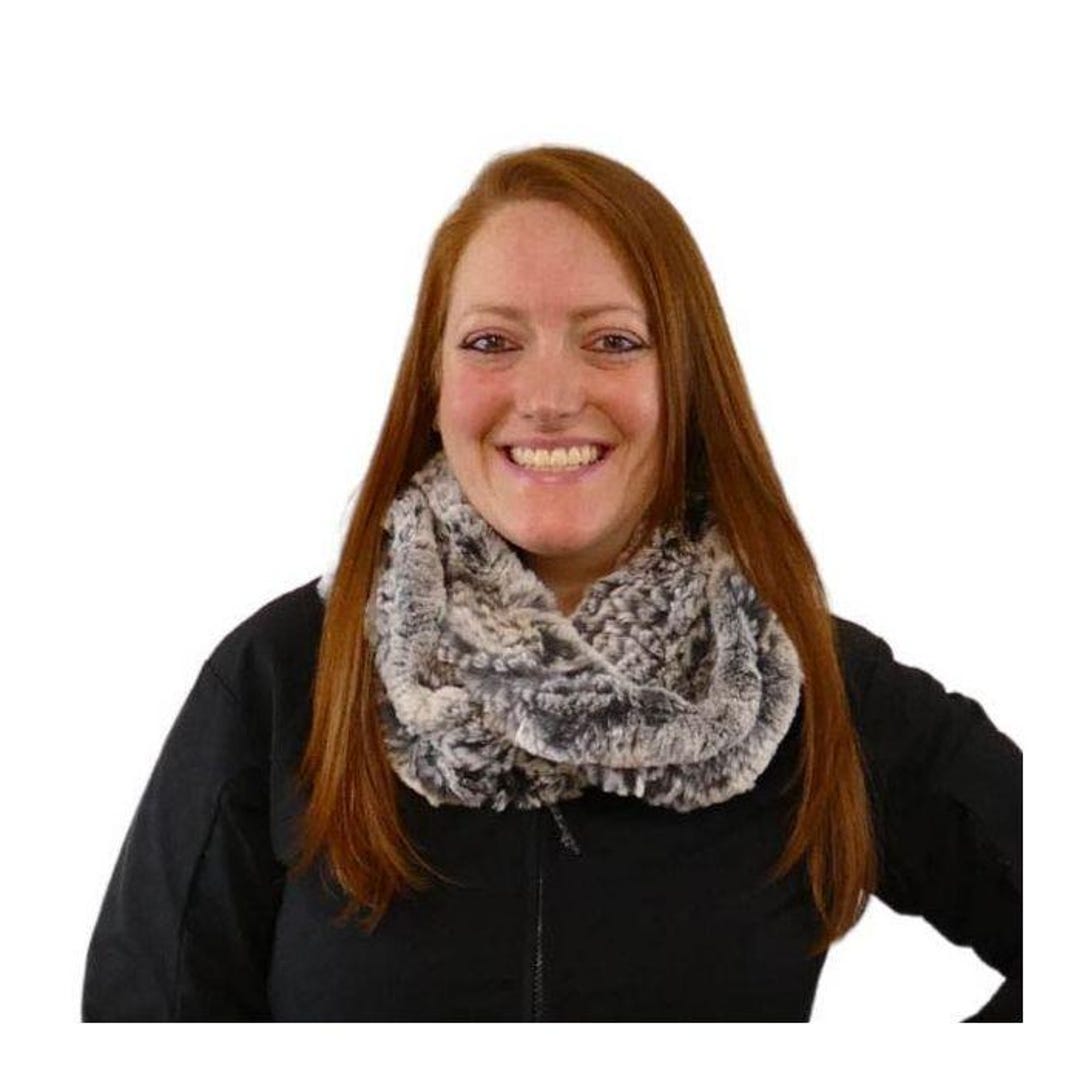 Glacier Wear Rex Rabbit Fur Infinity Scarf - Light Grey With Frosted ...