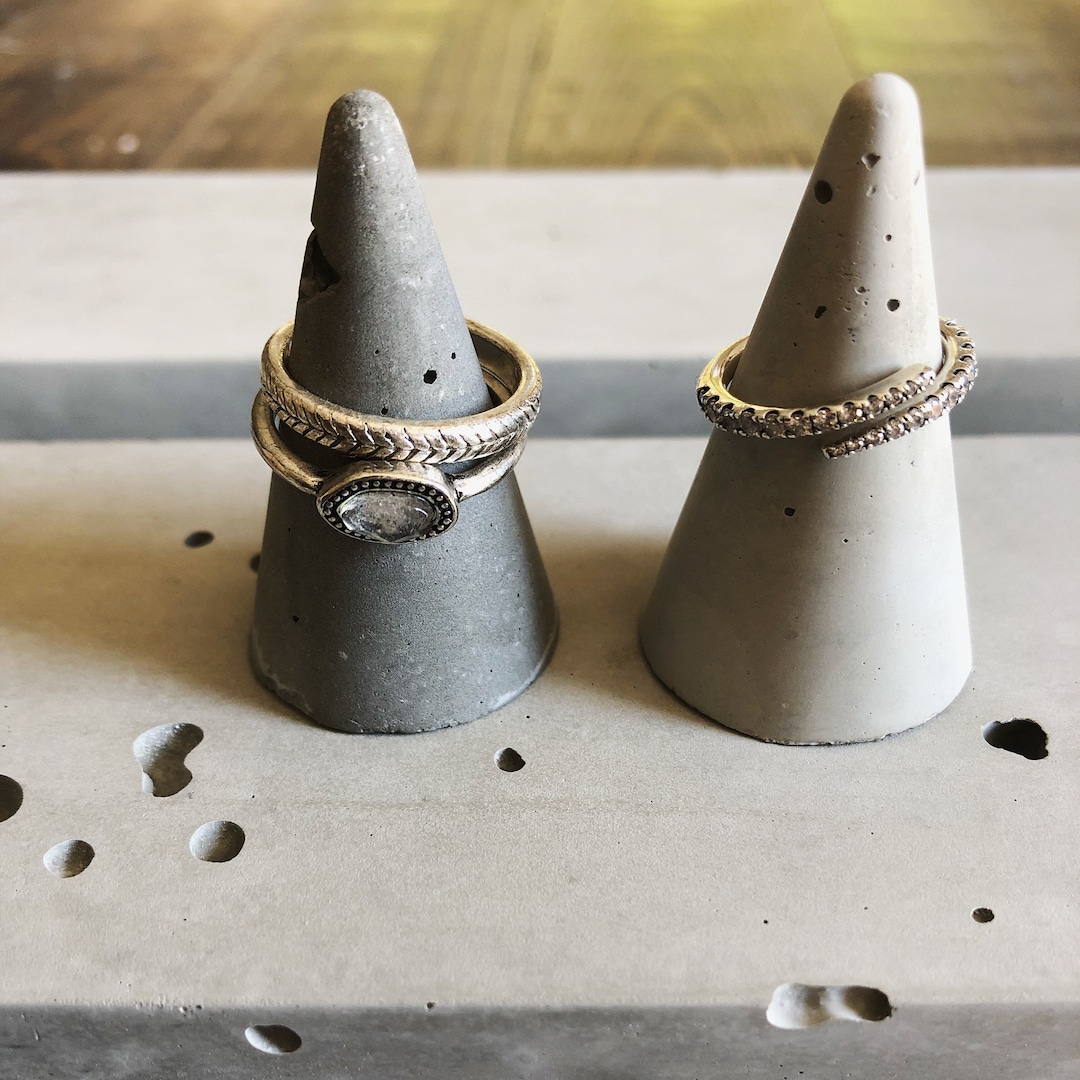 Concrete Ring Holders- Set of 2 - Etsy