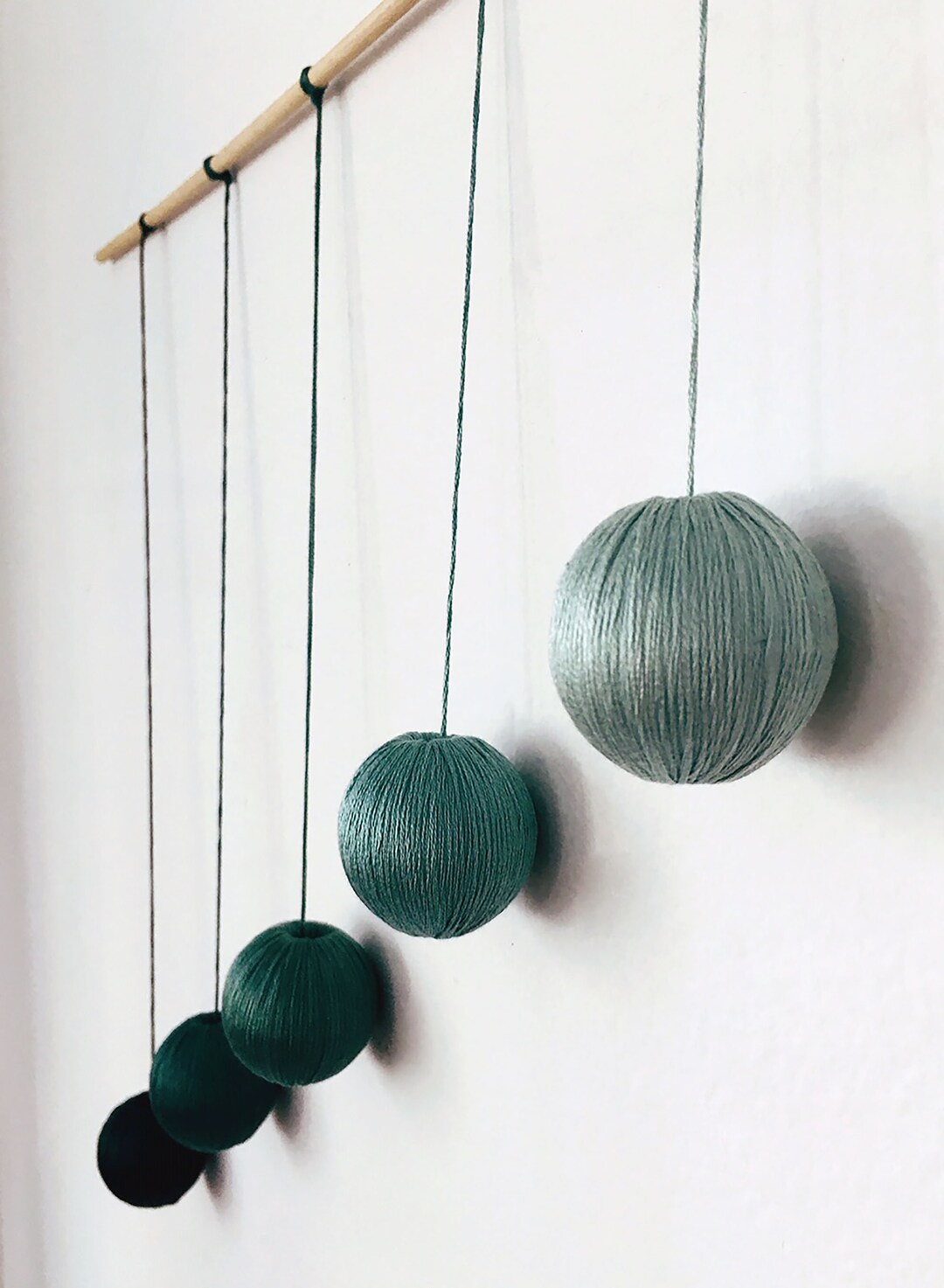 Montessori Gobbi Mobile - Etsy