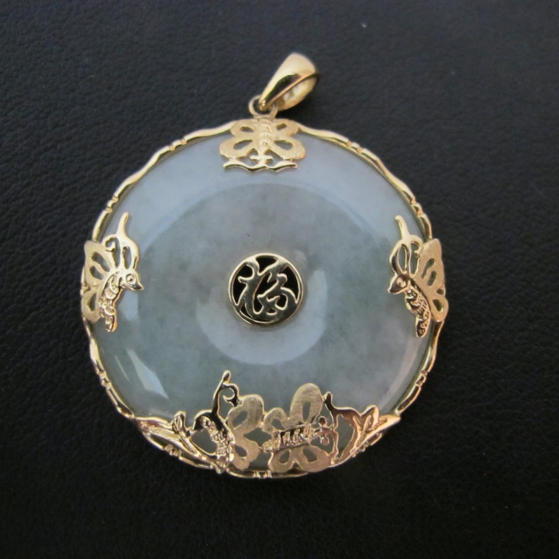 Jade Circle Pendant - Etsy