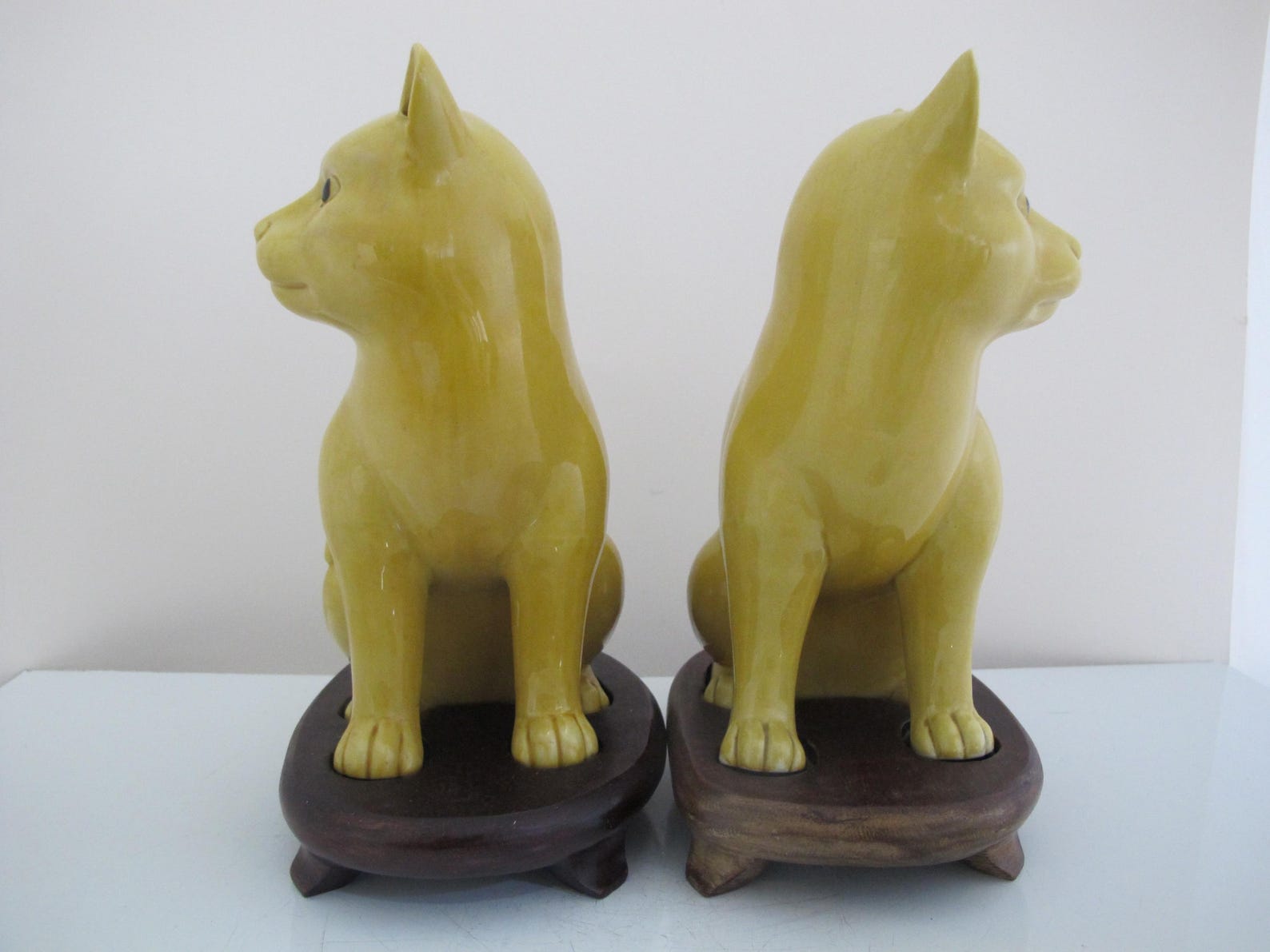 CHINESE 19th Century Export Yellow Porcelain LUCKY Kitty CAT Pair With ...
