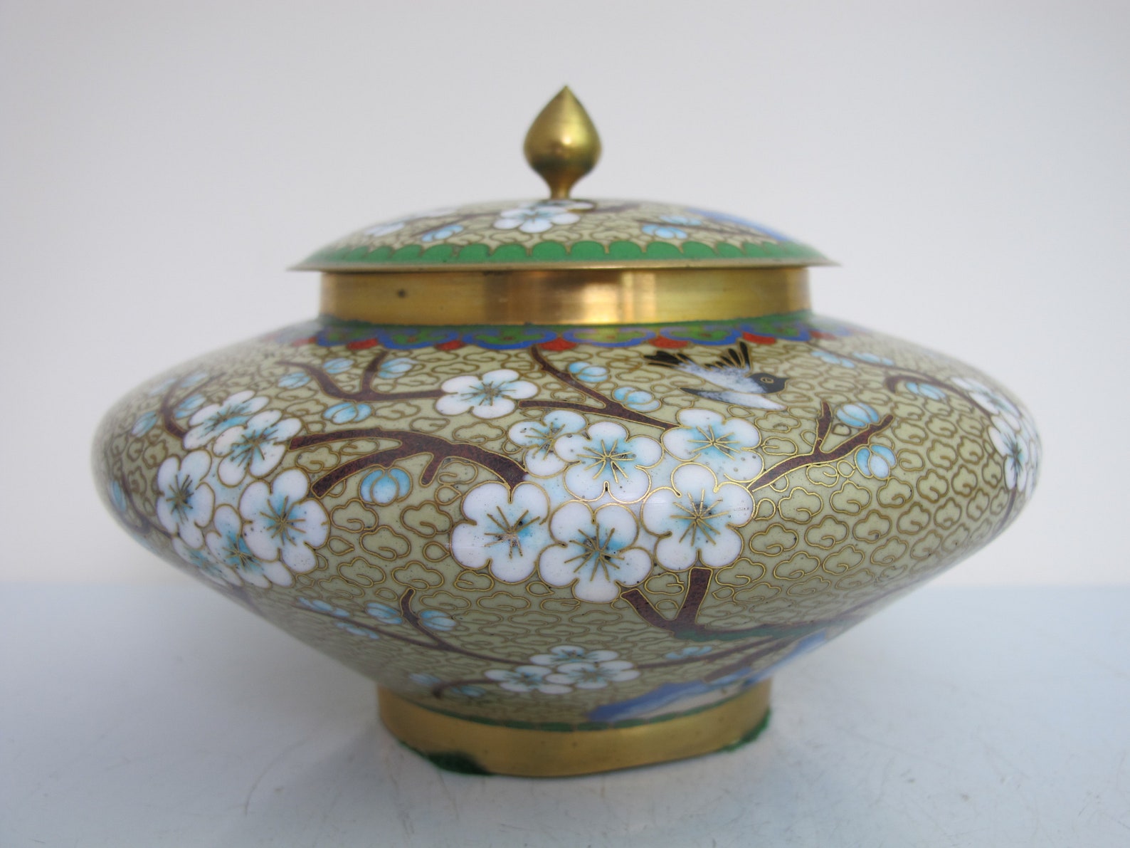 CHINESE Enamel Blue BIRD & BLOSSOMS Cloisonne Metal Jar Bowl W/ Lid - Etsy
