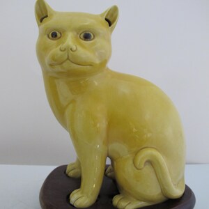 CHINESE 19th Century Export Yellow Porcelain LUCKY Kitty CAT Pair With ...