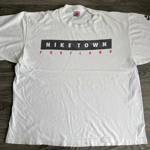 NIKETOWN Nike Shirt Vintage 90's Portland Gray Tag White Swoosh USA ...