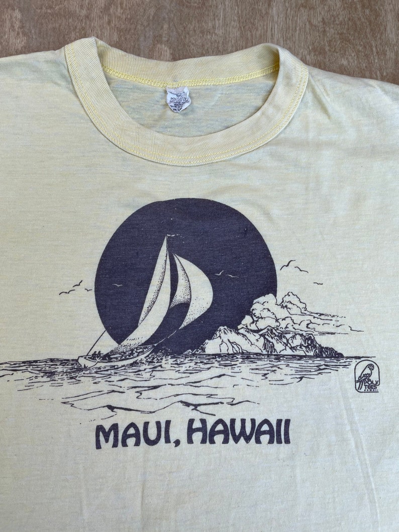 Poly Tees Hawaii Shirt 70s Vintage Maui Sailboat Island Sunset - Etsy