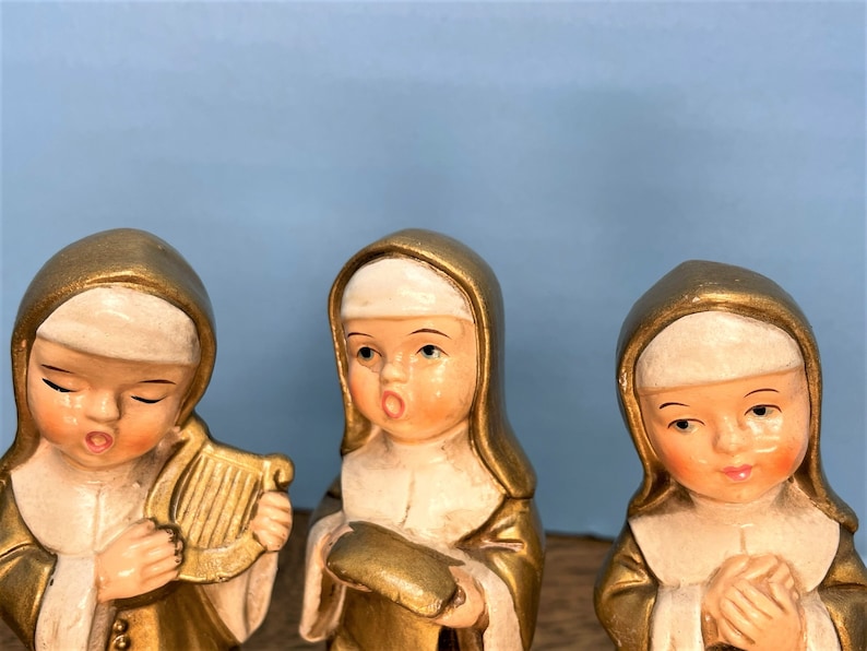 Vintage Praying or Singing Nun Figurines - Set of 3 - Paper Mache ...