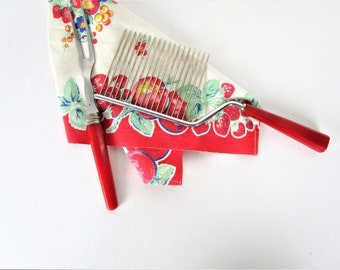 Bakelite Cake Cutter | Etsy