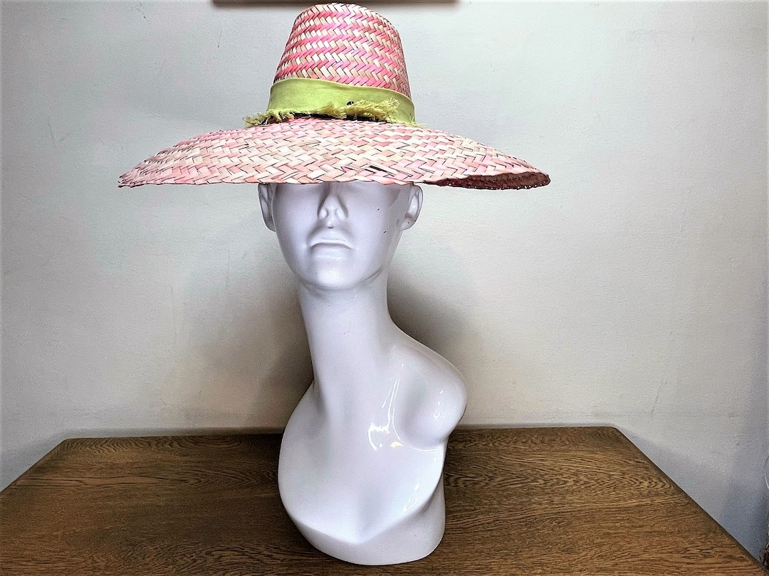 Retro Straw Sun Hat - Beach Hat - Tiki Hat - 1960's - Wide Brim - Pink ...