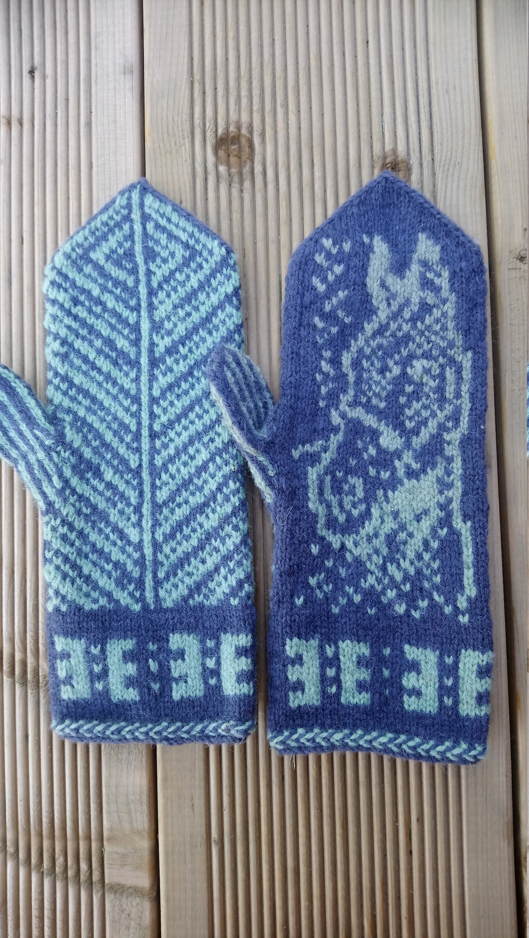 Female Mittens - Etsy