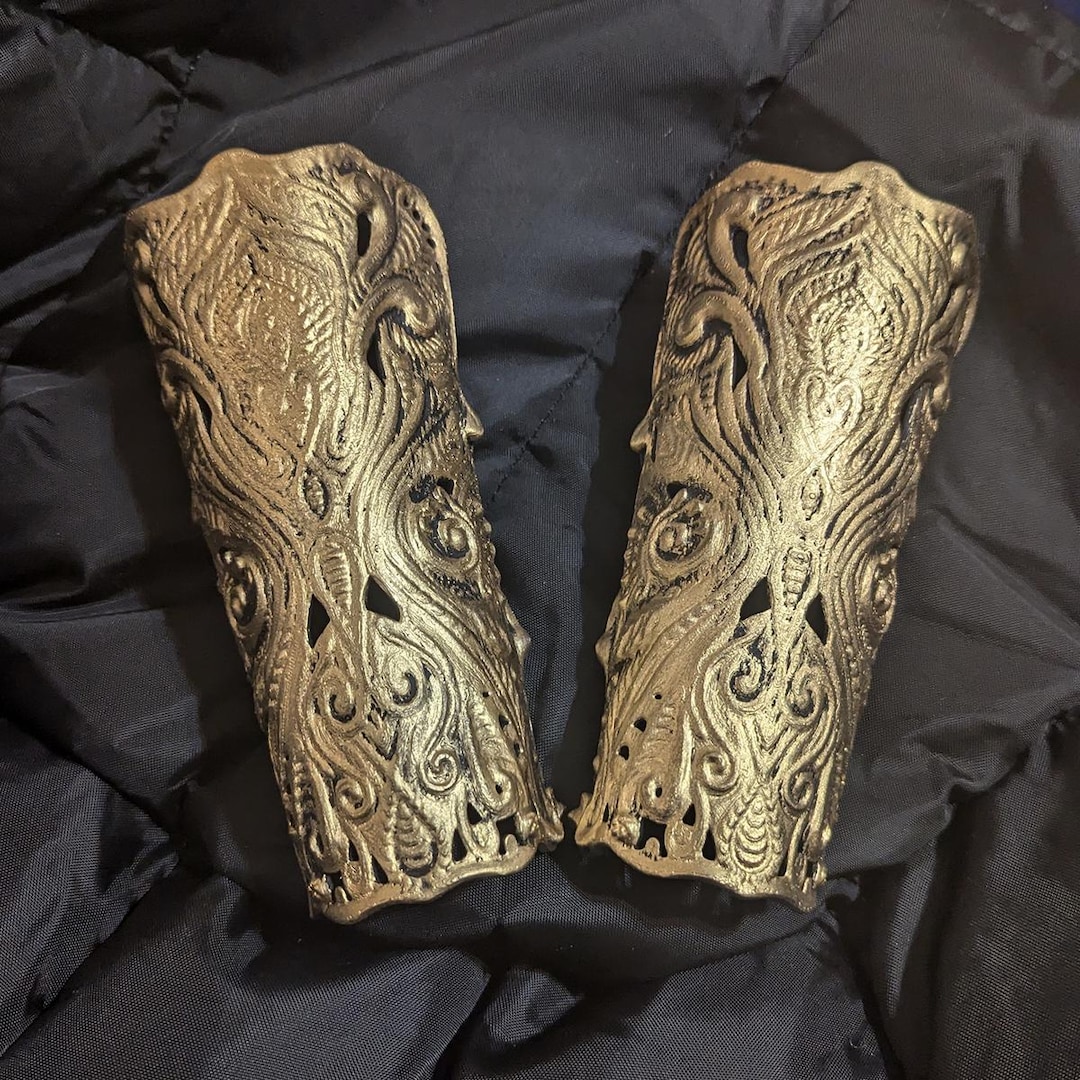 Renaissance Cosplay Bracers | Filigree Gothic Cuffs | 3D Printed - Etsy