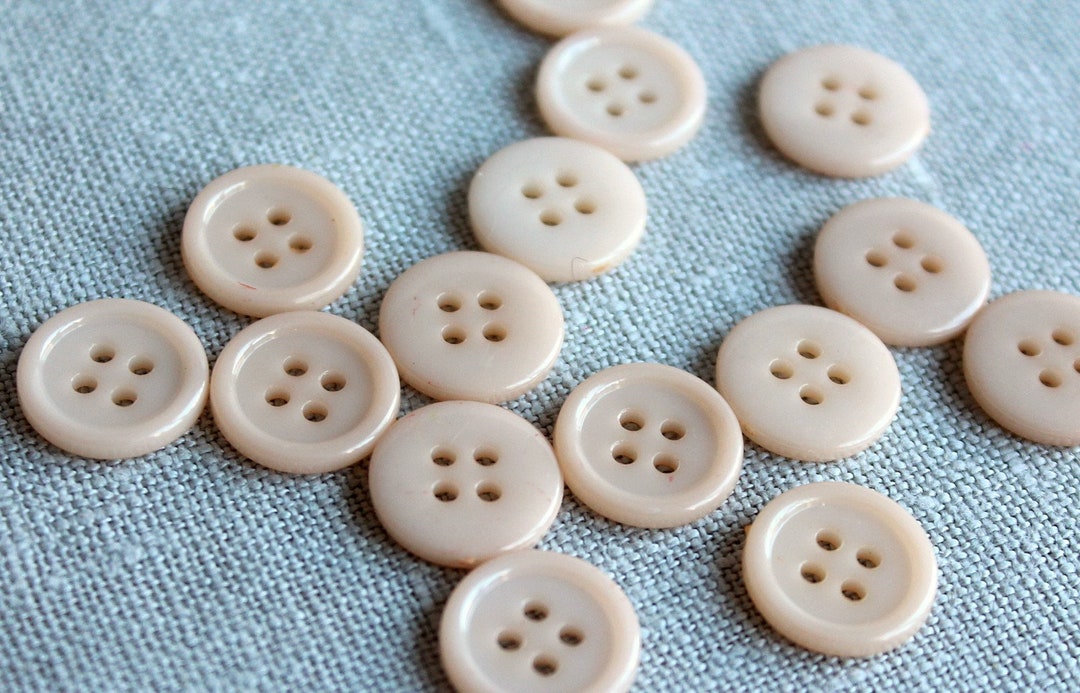 Vintage Light Beige Buttons - Etsy