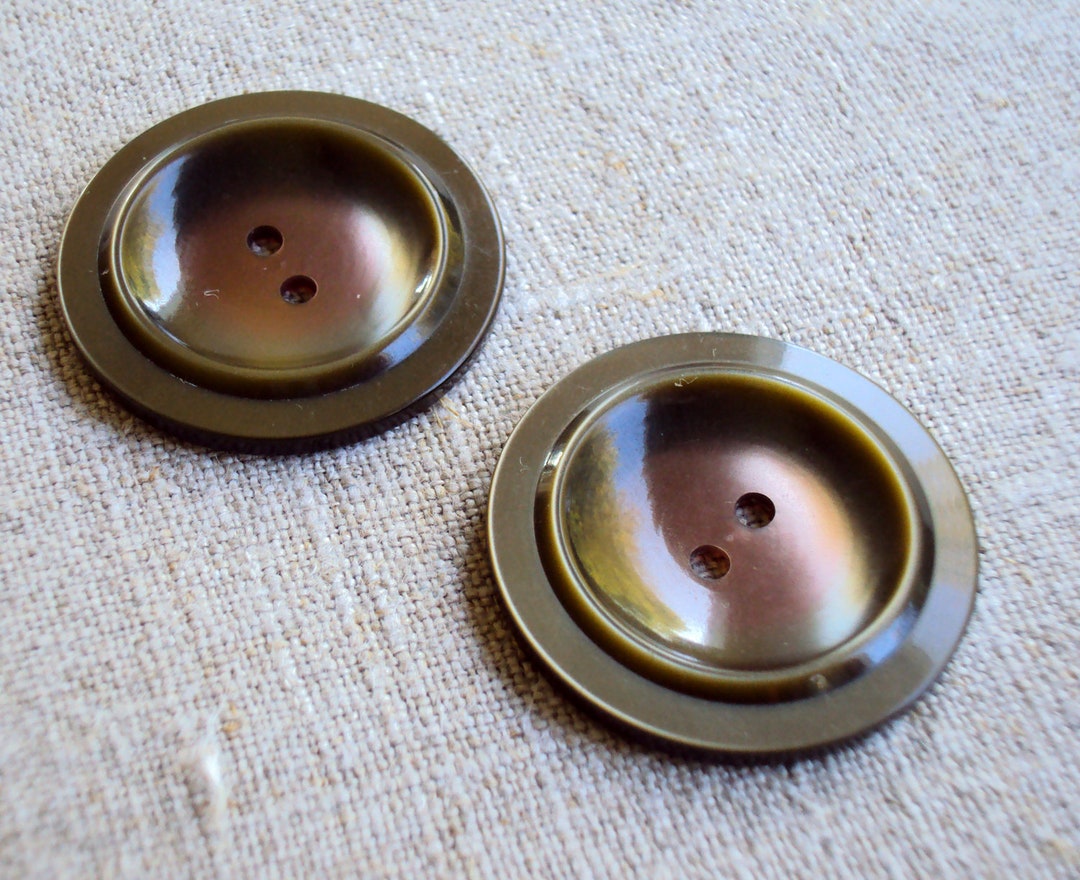 Vintage Olive Green Buttons From the 50's - Etsy