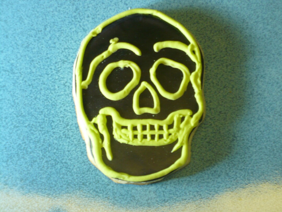 Stylized Punk Skull Cookies. Half Dozen 6 Great for Halloween - Etsy
