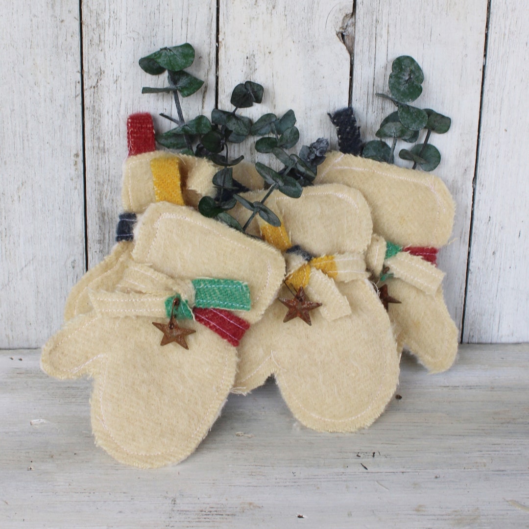 Vintage Pendleton Wool Mitten Ornament: Rustic Christmas Decor - Etsy