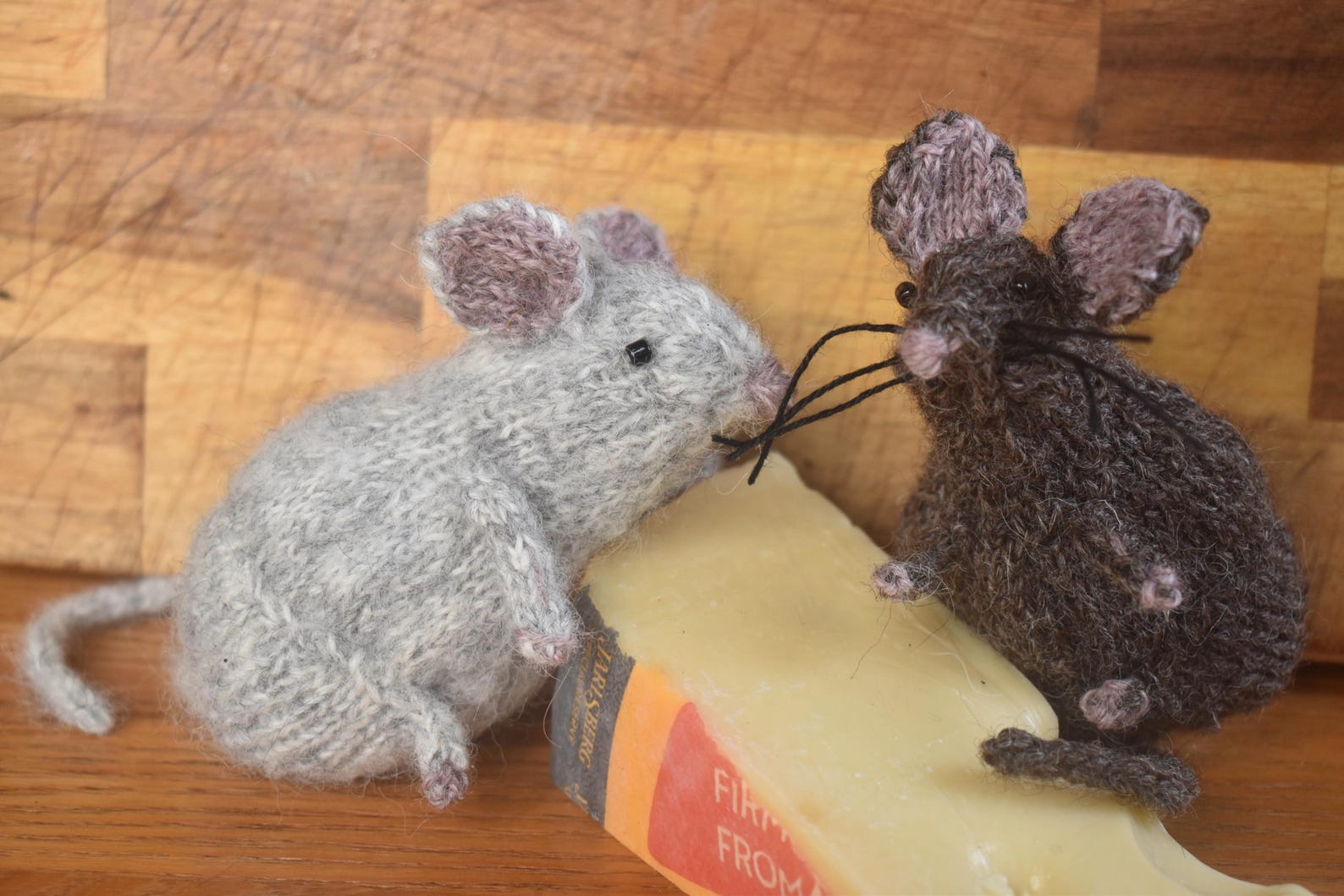 Wee Mouse Knitting Pattern - Etsy