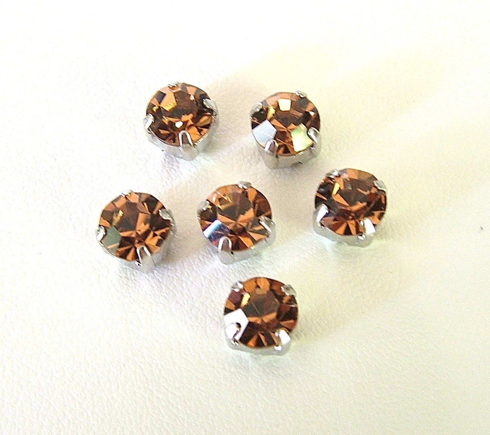 Set of 6 Vintage Light Smoked Topaz 6mm Swarovski Chaton - Etsy