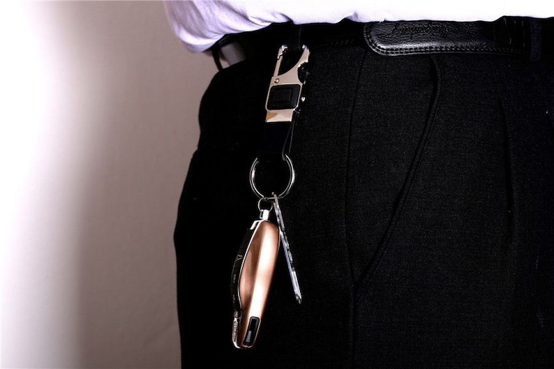 Personalized Classic Style Men's Waist Hanged Keyholder | Etsy