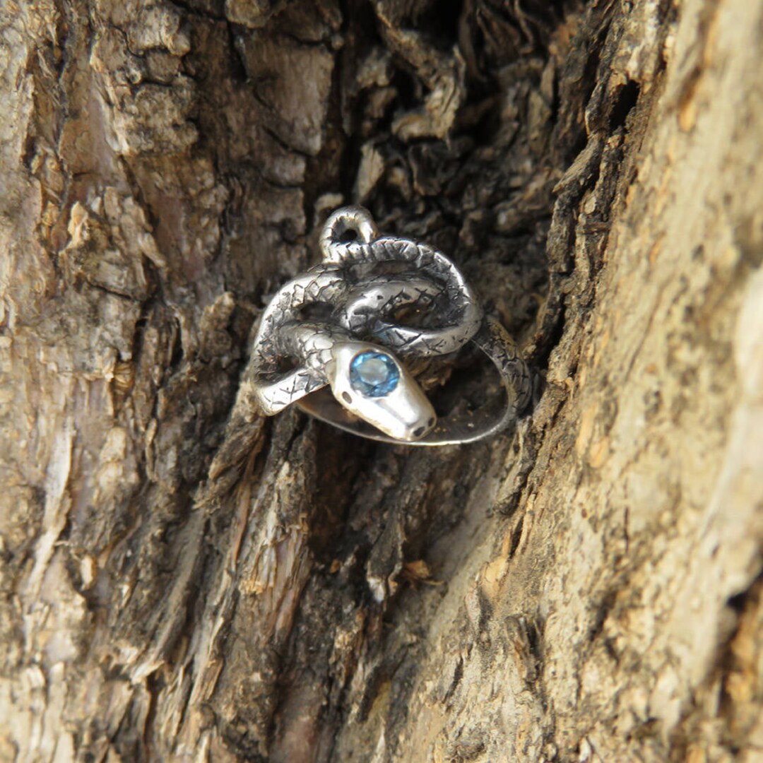 Silver Snake Ring With Sky-blue Topaz - Totem Ring - Eternity-shaped ...