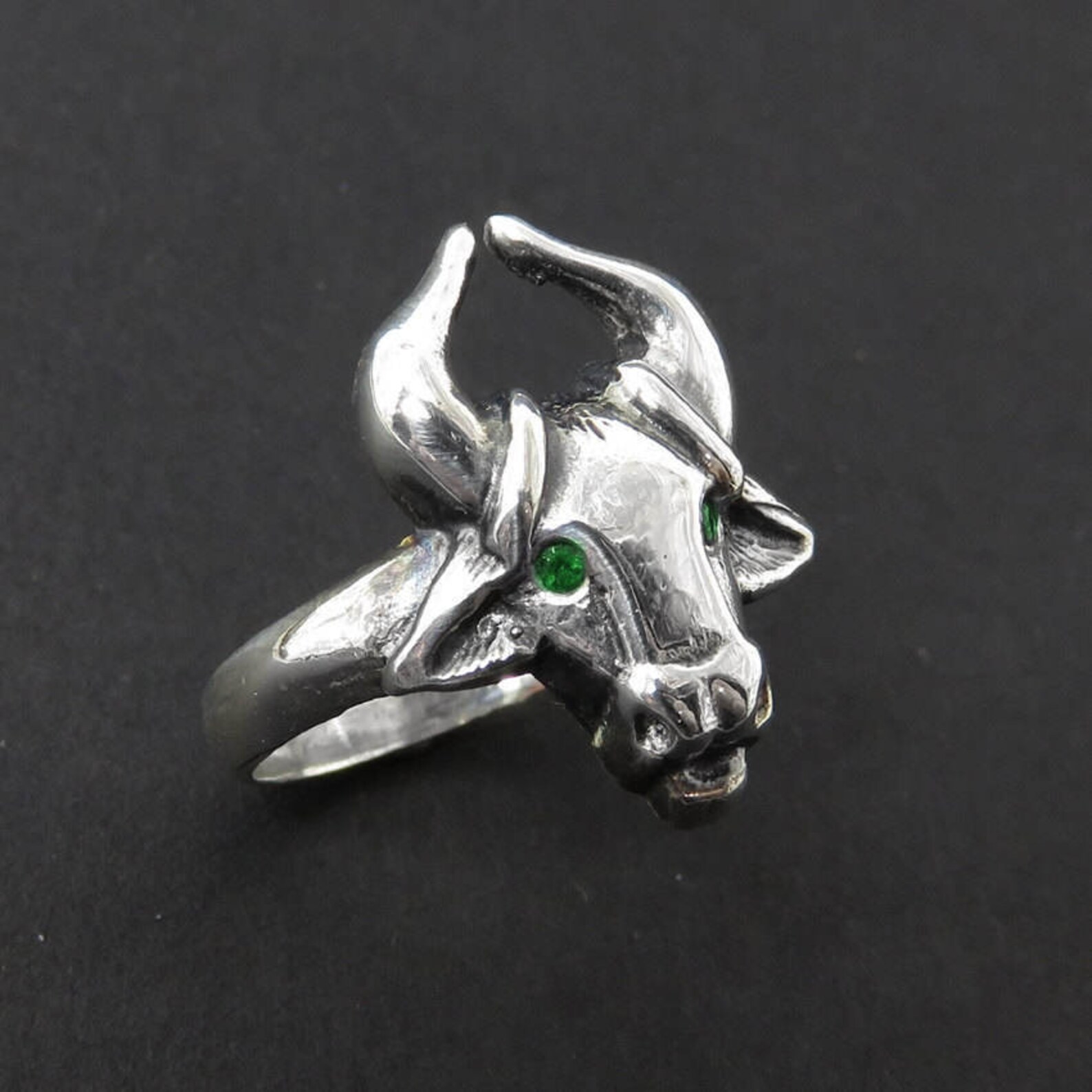 Emerald Taurus Ring in Sterling Silver May Birthstone | Etsy
