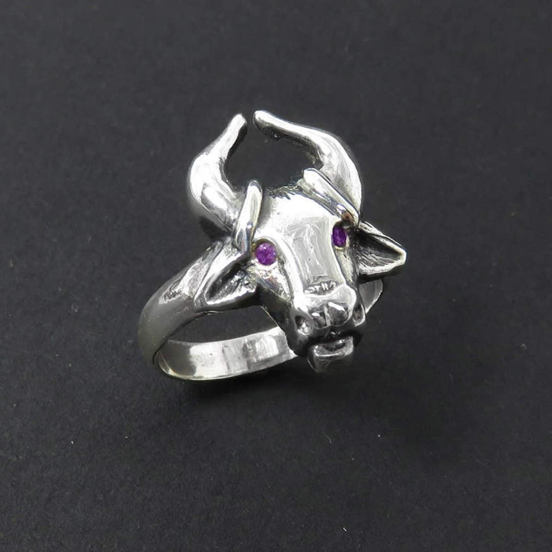 Taurus Ring With Amethyst Eyes - Silver Ox Ring - Bull Ring - Animal ...