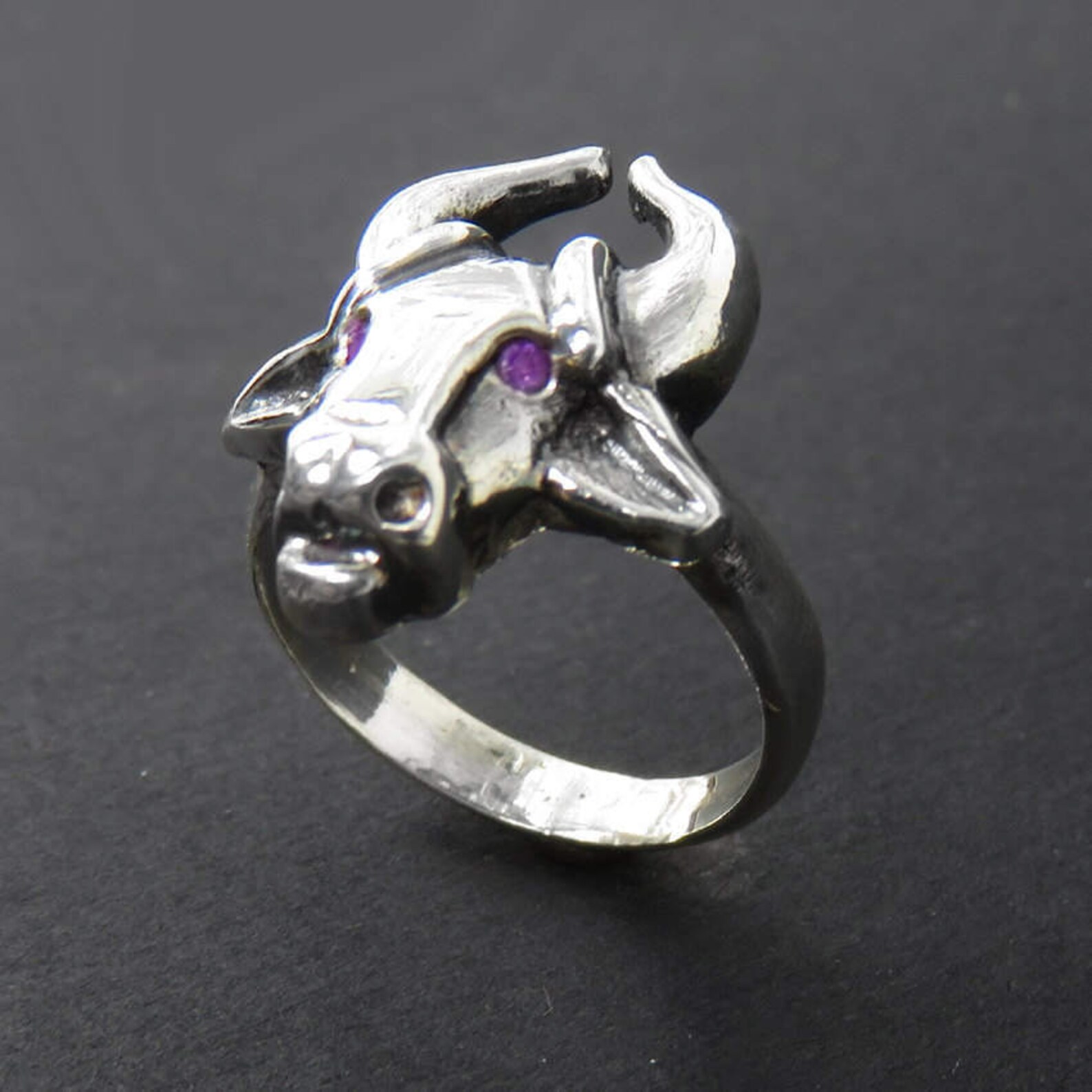 Taurus Ring With Amethyst Eyes Silver Ox Ring Bull Ring - Etsy Israel