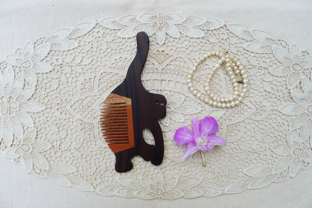 Deadstock 1980s MONKEY Design Wood Comb, Collectable, Unique and RARE ...