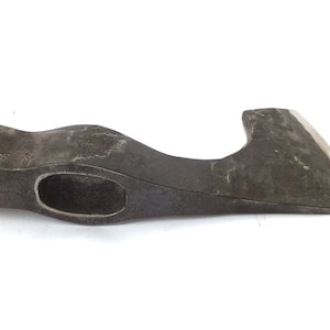 B_01a - Bearded Hammer Poll AXE - Etsy