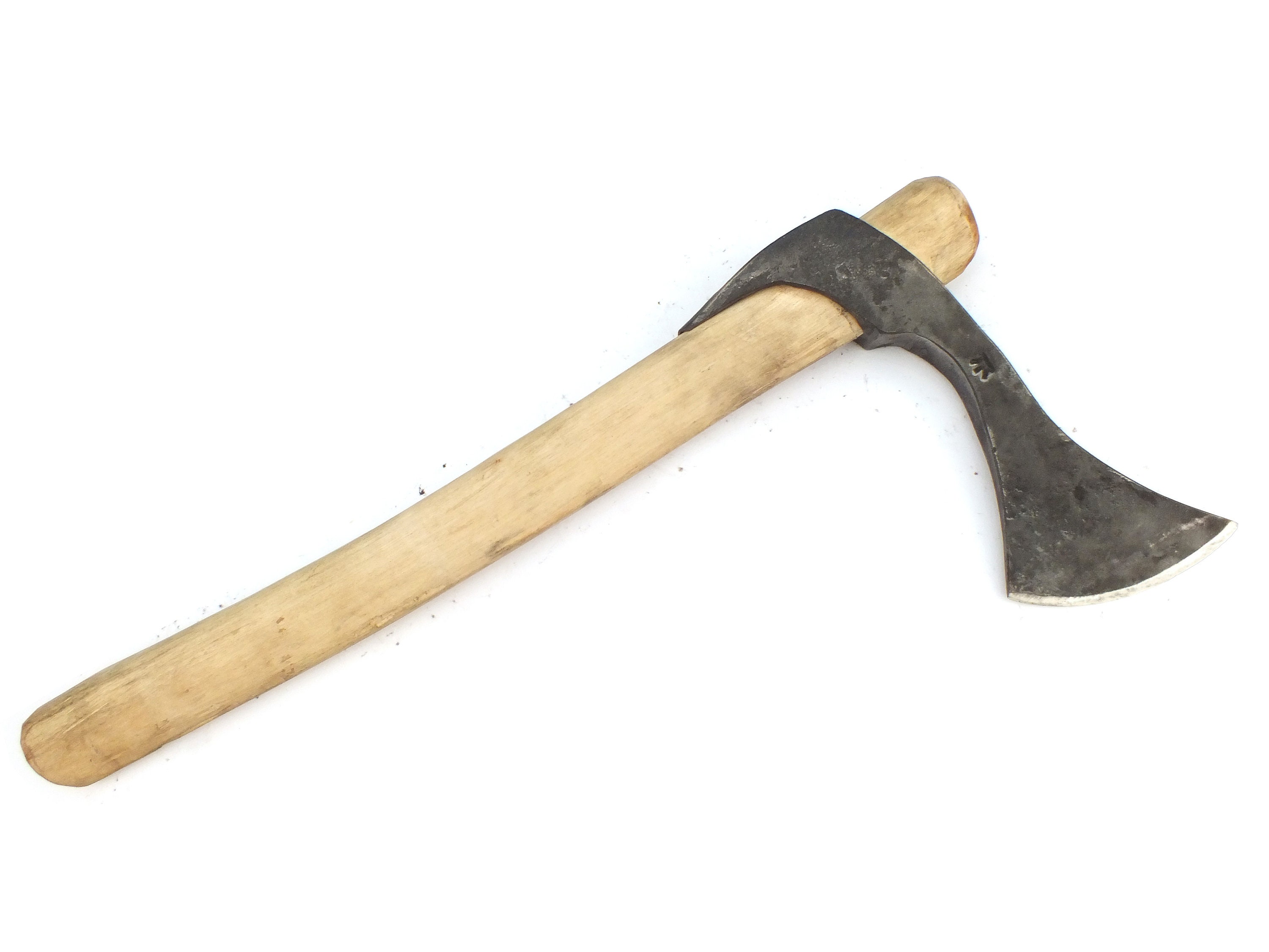 Bn_05a - FRANCISCA Throwing Axe With Bunch-berry Wood Handle ...