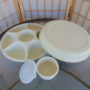 Tupperware Divided Platter With Lid - Etsy