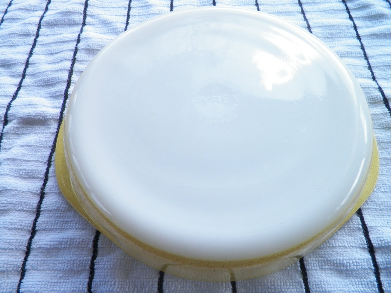 Pyrex Yellow Desert Dawn Cake Pan Casserole Dish - Etsy
