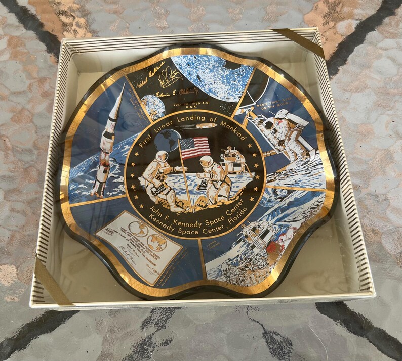 Apollo 11 Commemorative Glass Dish, Kennedy Space Center - Etsy Australia