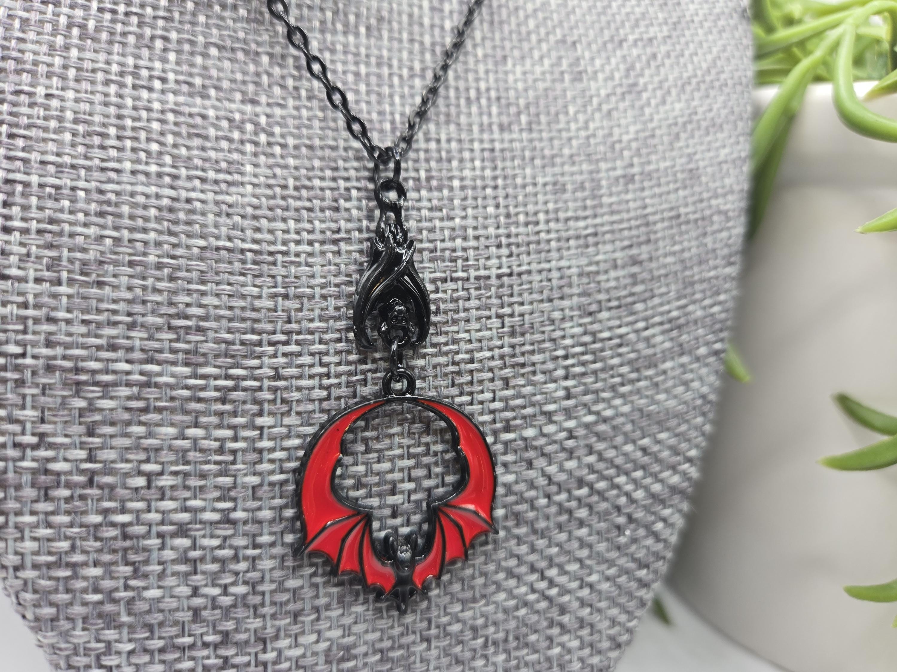 Black and Red Bat Necklace | Gothic Pendant | Vampire | Punk Rock | Emo ...