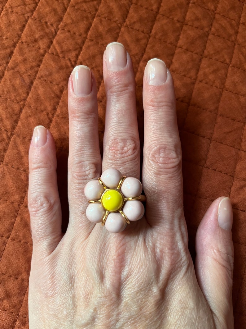 ANDRES GALLARDO Flower Baloon Ring Ceramic Porcelain 18k Gold Plated ...