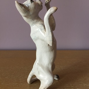 BRIAN ANDREW Studio Art Raku Pottery Ceramic Havana Cat Kitten Playing ...