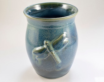 Ceramic wine holder | Etsy