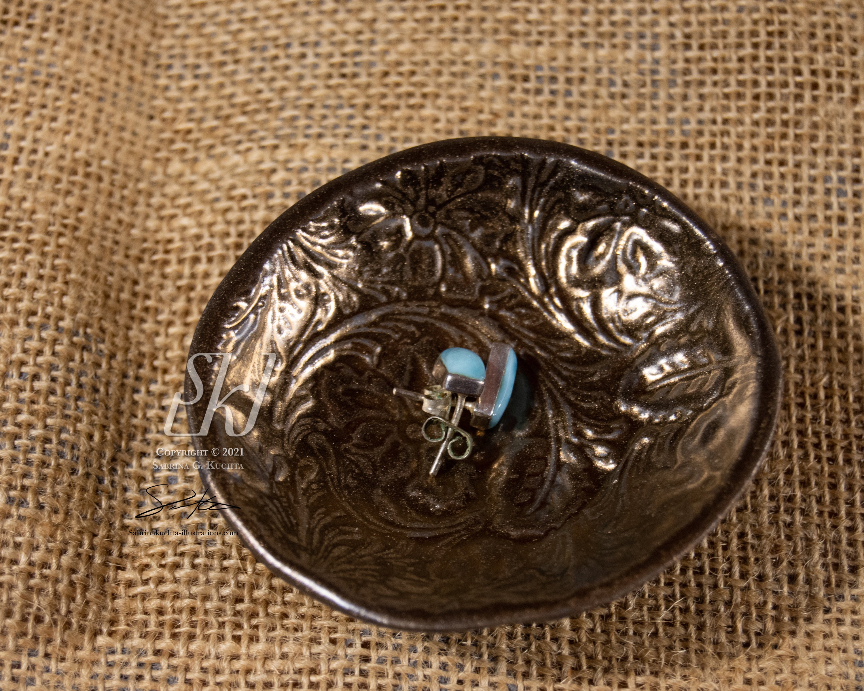 Buy Gold Brocade Ceramic Trinket Ring Dish Online in India - Etsy