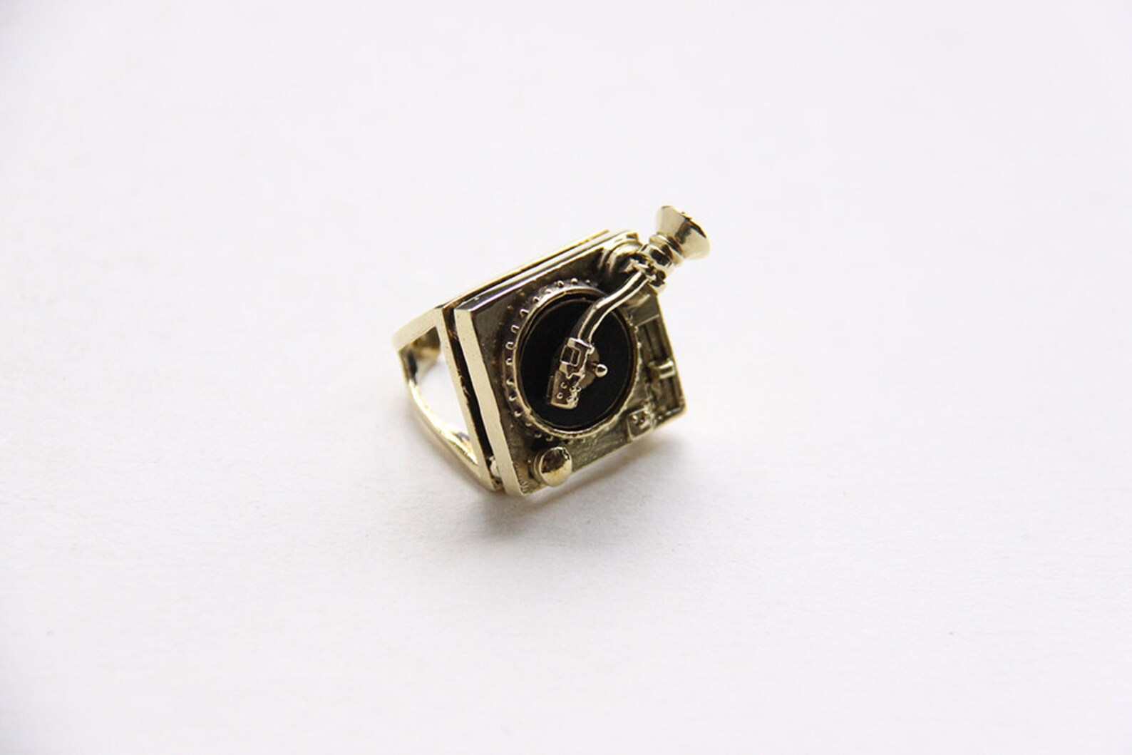 Turntable Ring by September Room - Etsy